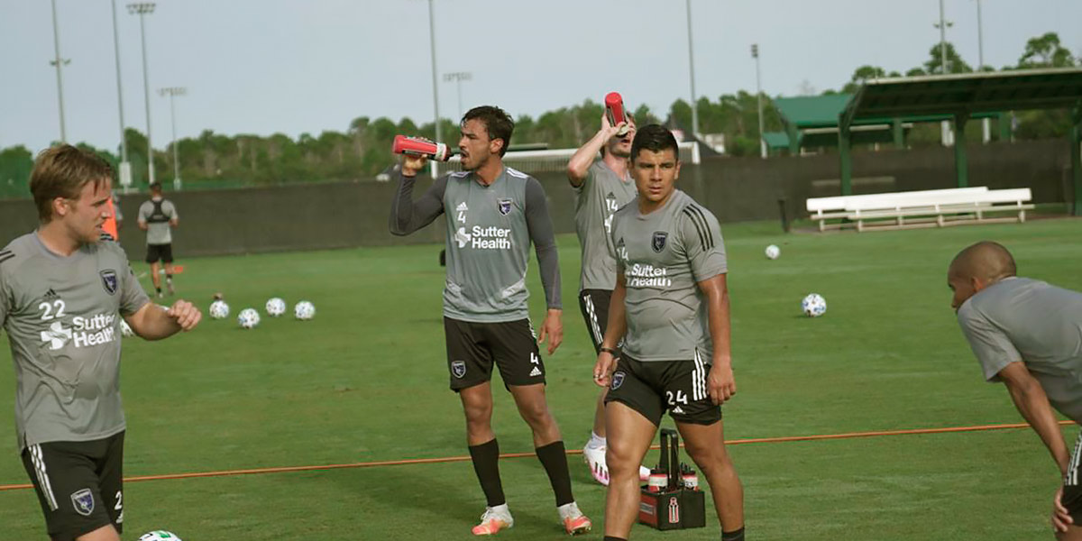 L'hydratation dans le football: Ce que vous devez savoir