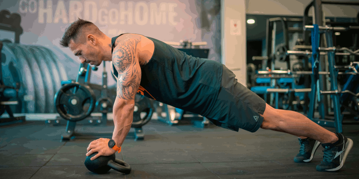 Exercices pour Biceps et Triceps: Quels Sont les Meilleurs?