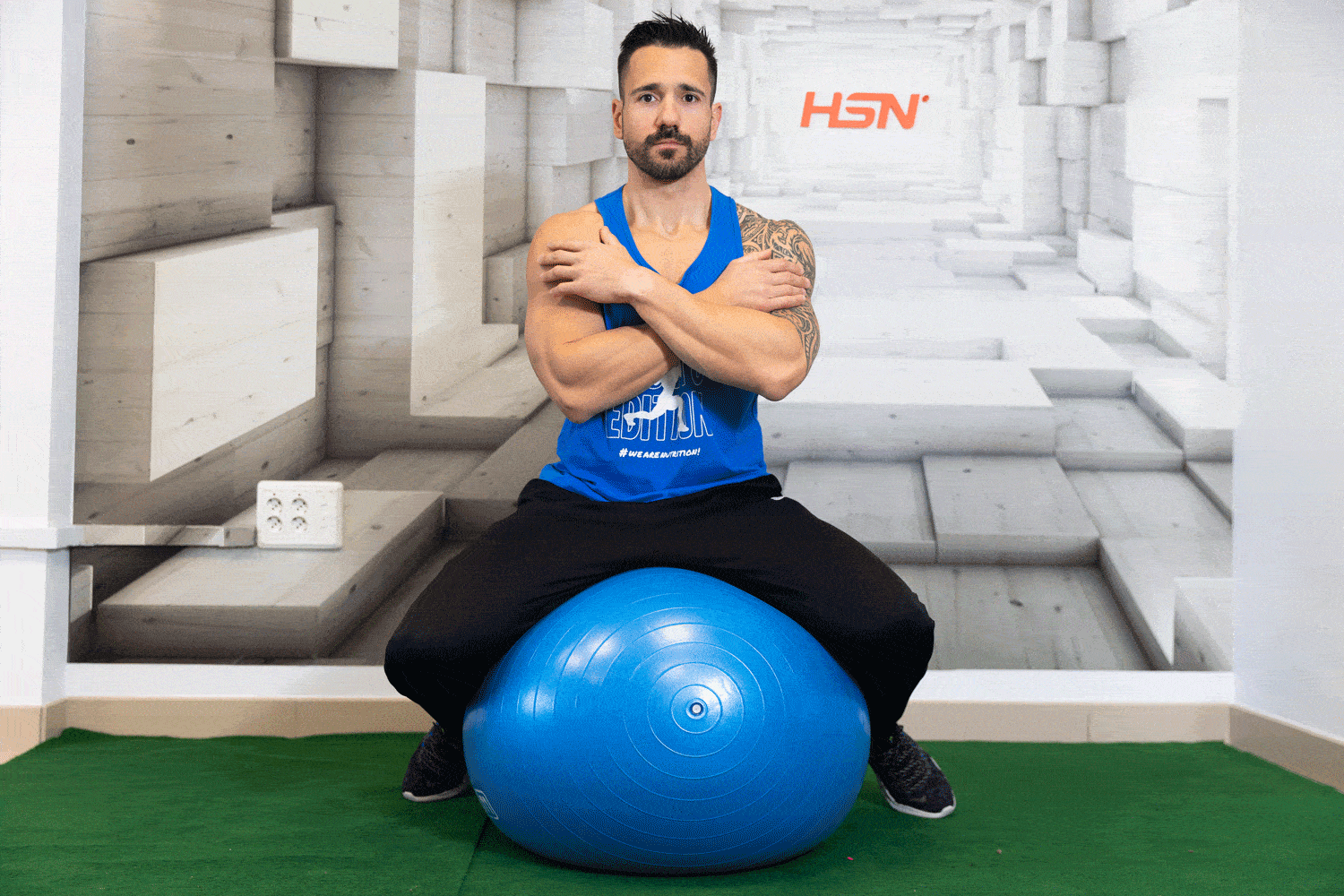 27 Exercices avec ballon Pilates ou Fitball - HSN Blog